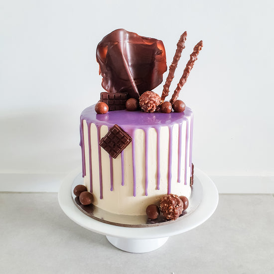 Fancy Drip Cake – Cakery New Zealand